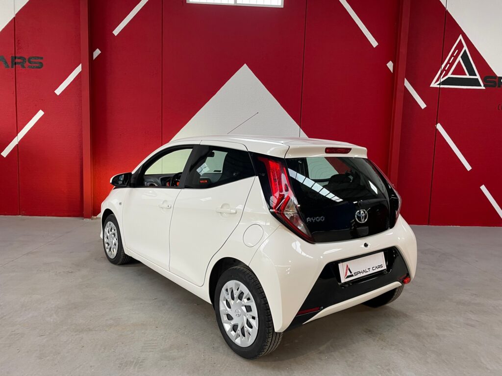 TOYOTA Aygo 1.0 70 xclusiv – AsphaltCars